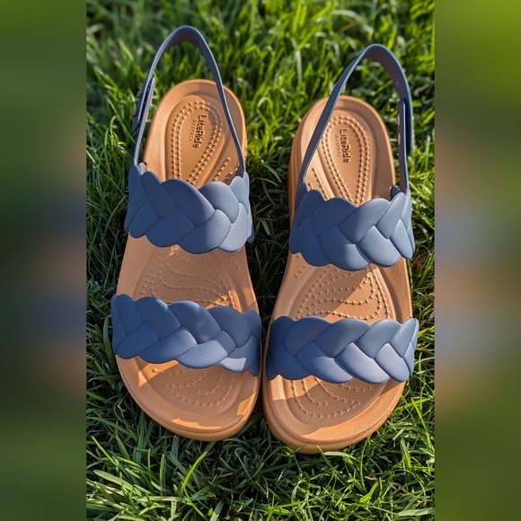 CROCS | Shoes | Crocs Woven Navy Brooklyn Low Wedge | Poshmark